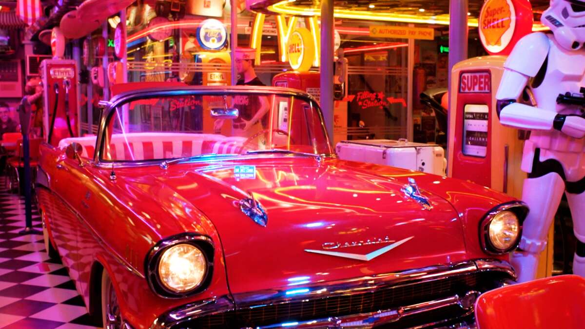 Bar Hopping in Poblacion, Makati's Red Light District - Island Times