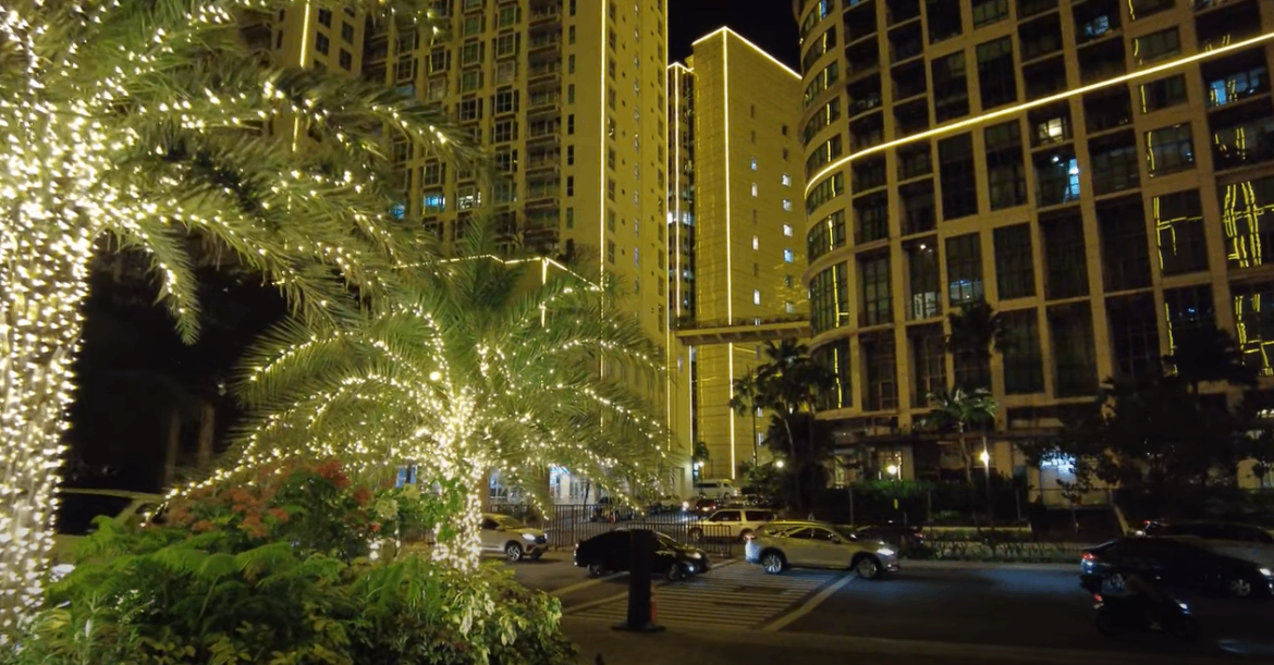 Rockwell Center - The bright-glowing business center in Makati - Island ...